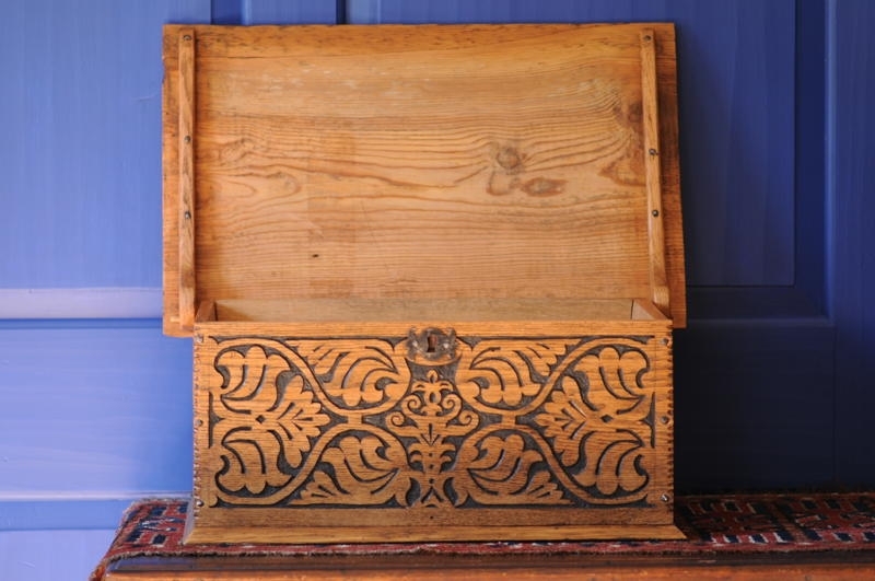 Carved-Front Box with Wooden Hinged Lid - FineWoodworking